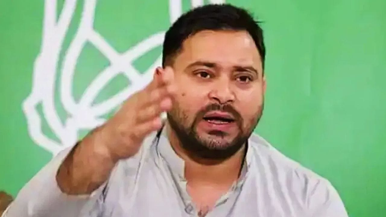 പോരാട്ടച്ചൂടിൽ ബീഹാർ: തേജസ്വി യാദവ് ഇന്ത്യ സംഖ്യത്തിന്‍റെ മുഖ്യമന്ത്രി ...